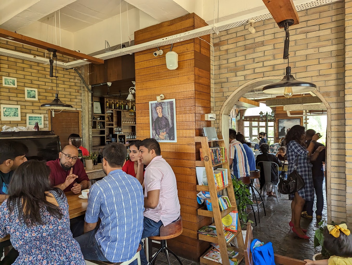 List Of Best Cafes In Gurgaon | Aesthetic With Nice Ambiance