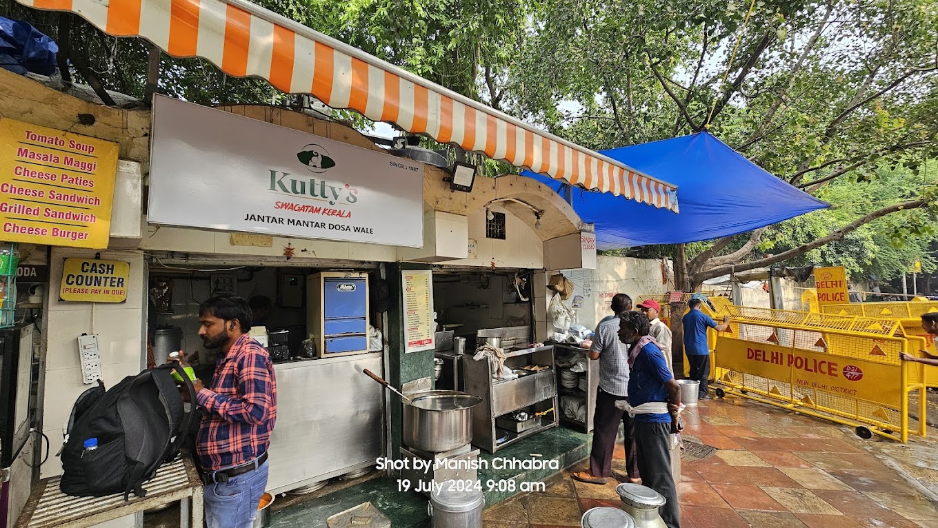 Best Street Food In CP: The Authentic Tastes Of The Delhi