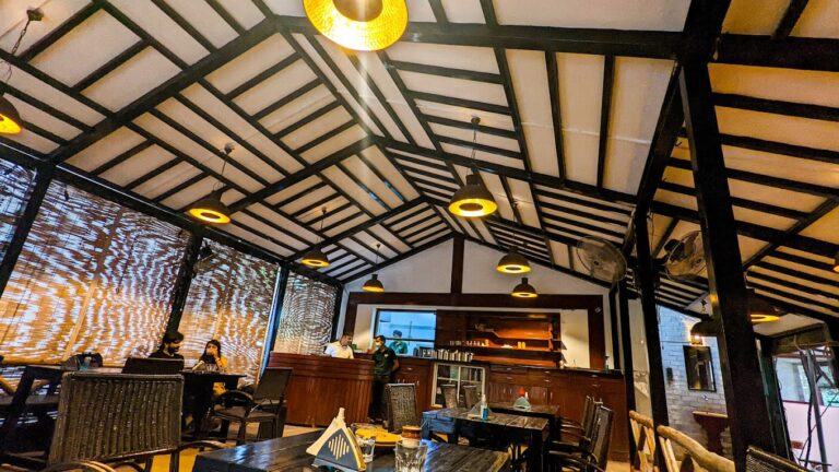 List Of Best Cafes In Gurgaon | Aesthetic With Nice Ambiance
