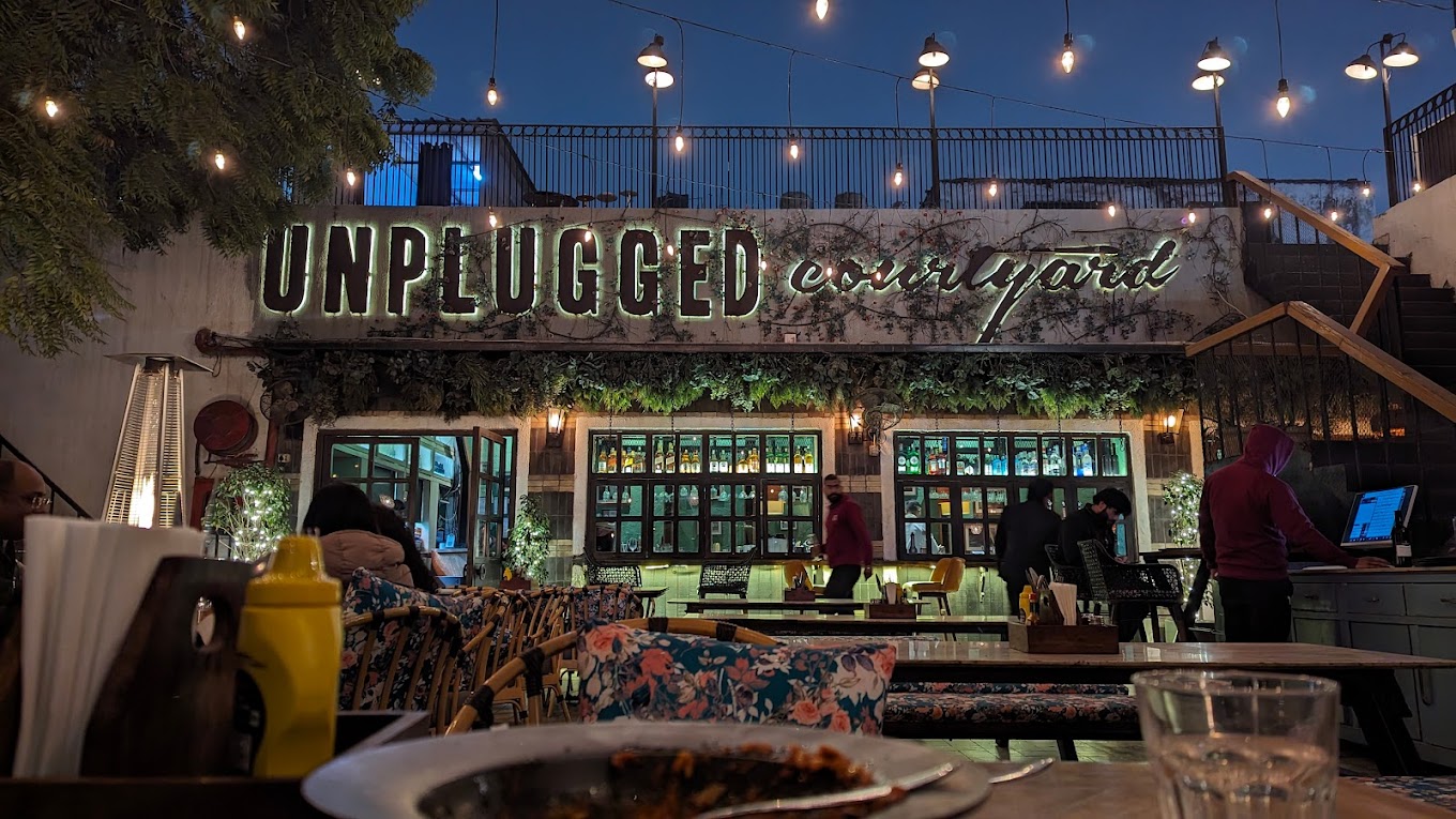 Cafes To Co Work In Delhi With Free Wifi & Nice Ambiance